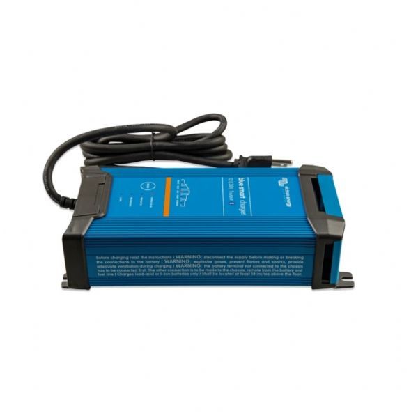 Victron Blue Smart Aku arj Cihaz 12 Volt 30 Amper Tek C k l